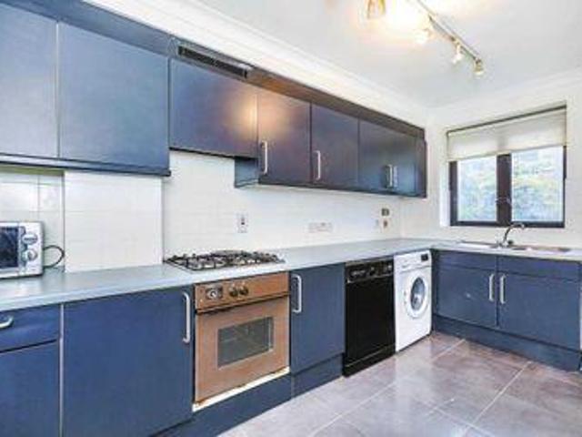 2 Bedrooms Flat for rent in Huntsmore House, Pembroke Road, Kensington, London W8