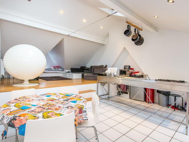 2 Bedrooms Flat for Rent in Huron Road | Foxtons