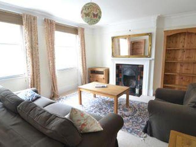 2 Bedrooms Flat for rent in Hurlingham Mansions, Fulham SW6