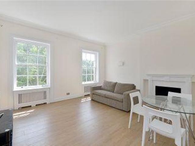 2 Bedrooms Flat for rent in Hyde Park Gardens, London W2