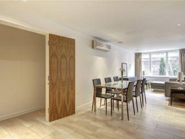 2 Bedrooms Flat for rent in Imperial House, 11 13 Young Street, London W8