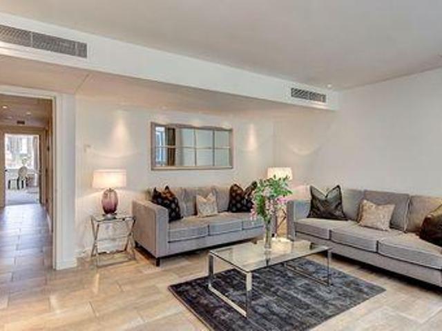 2 Bedrooms Flat for rent in Imperial House, Young Street, London W8