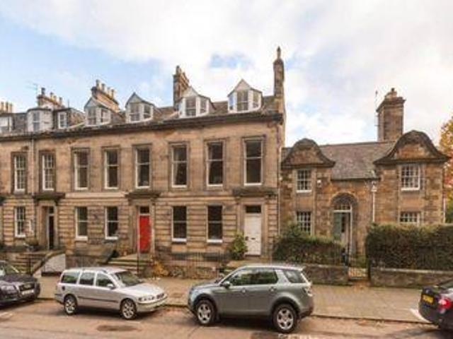 2 Bedrooms Flat for rent in Inverleith Terrace, Inverleith, Edinburgh EH3
