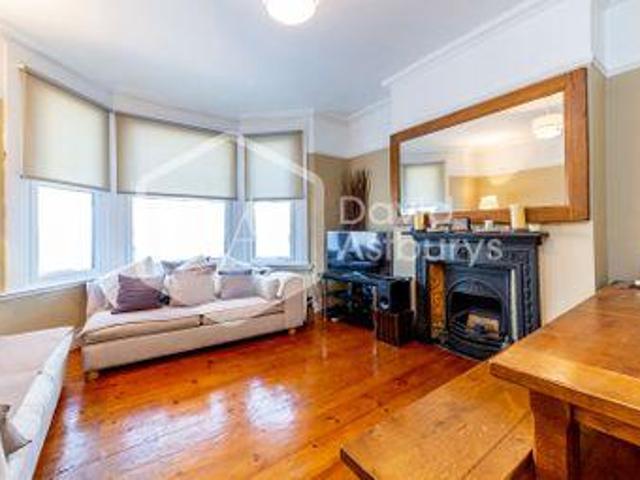 2 Bedrooms Flat for rent in Inderwick Road, Crouch End, London N8
