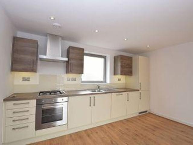 2 Bedrooms Flat for rent in Infinity Apartments, Chapel House Street E14
