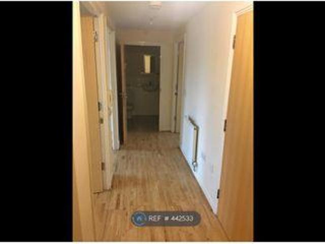 2 Bedrooms Flat for rent in Innerd Court, Croydon CR0