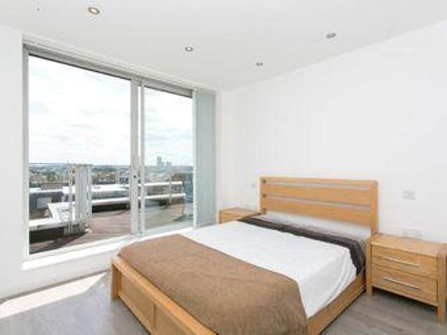 2 Bedrooms Flat for rent in Ionian Building, 45 Narrow Street, London E14