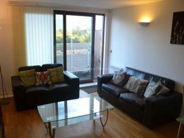 2 Bedrooms Flat for rent in Isaac Way, Manchester M4