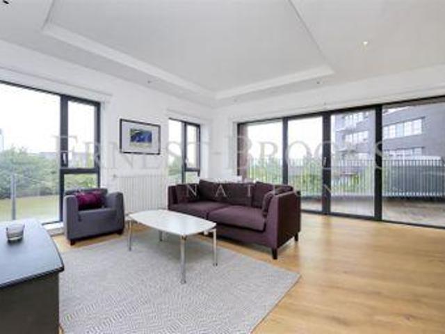 2 Bedrooms Flat for rent in Java House, City Island, Canning Town E14