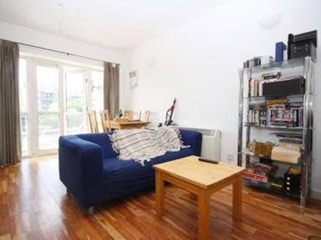 2 Bedrooms Flat for rent in Jetty Court, Docklands E14