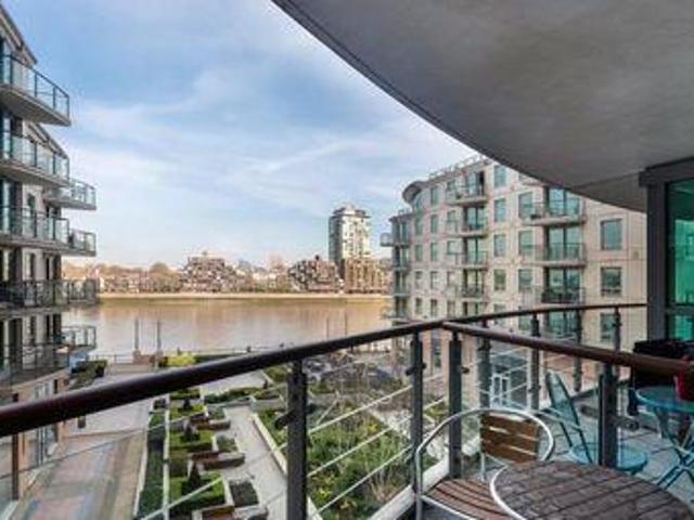 2 Bedrooms Flat for rent in Jellicoe House, 4 St George Wharf SW8