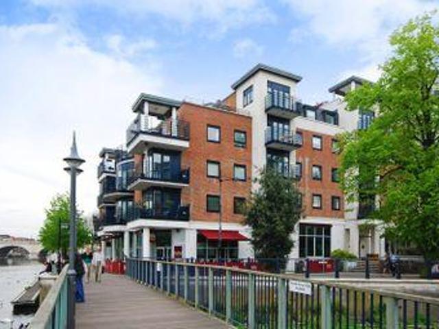 2 Bedrooms Flat for rent in Jerome Place, Kingston KT1