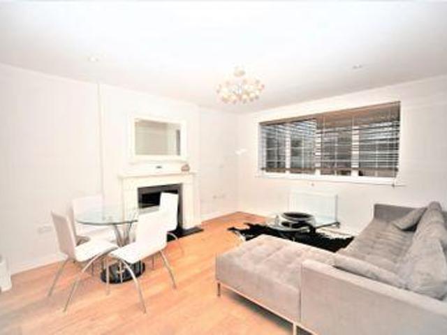 2 Bedrooms Flat for rent in Jubilee Lodge, Green Lane, Hendon NW4