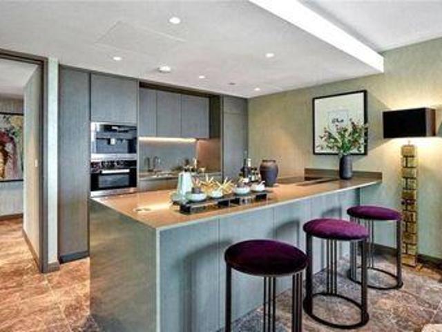 2 Bedrooms Flat for rent in One Blackfriars, Blackfriars Road, London SE1