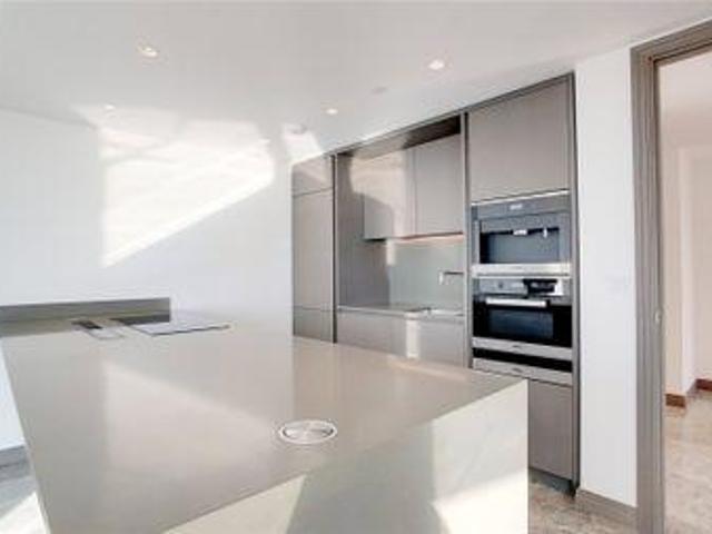 2 Bedrooms Flat for rent in One Blackfriars, Blackfriars Road, London SE1