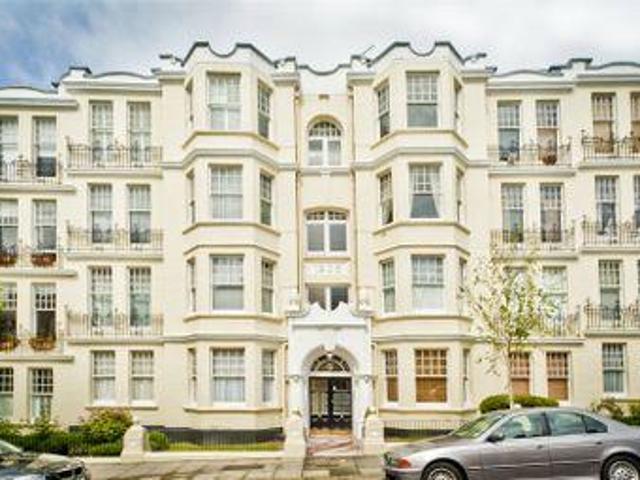 2 Bedrooms Flat for rent in Onslow Avenue Mansions, Onslow Avenue, Richmond TW10