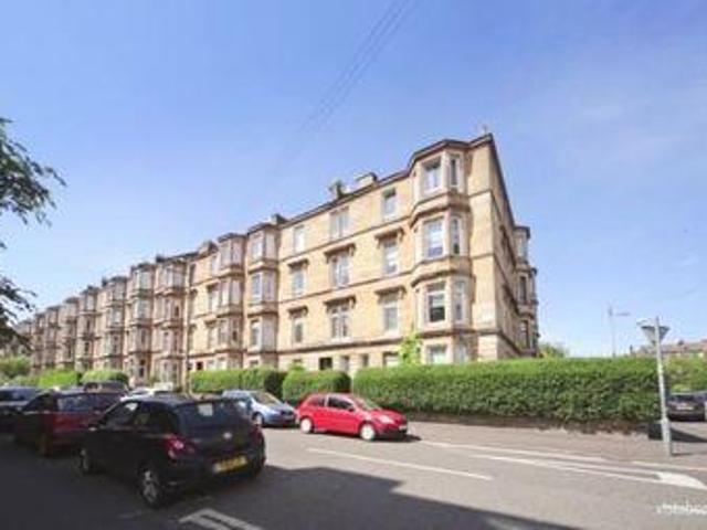 2 Bedrooms Flat for rent in Onslow Drive, Dennistoun G31