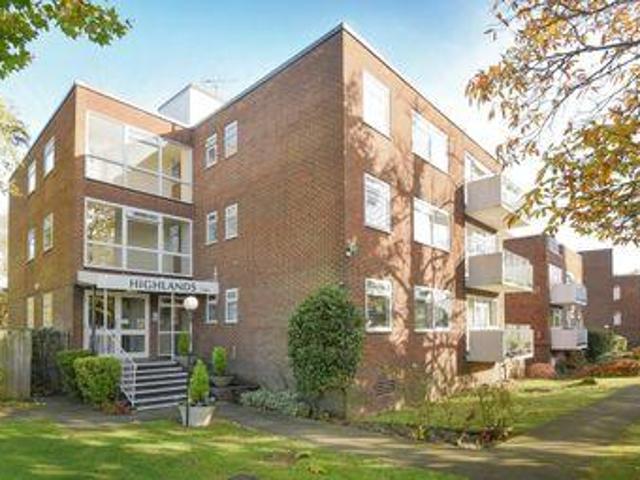 2 Bedrooms Flat for rent in Oakleigh Road North, London N20