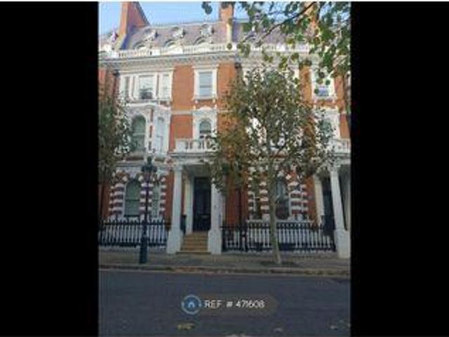 2 Bedrooms Flat for rent in Observatory Gardens, London W8