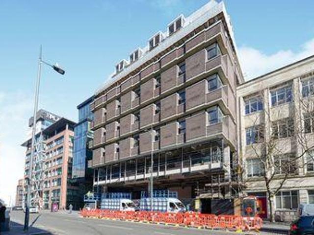 2 Bedrooms Flat for rent in Old Hall Street, Liverpool L3