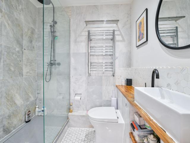 2 Bedrooms Flat for Rent in Old Kent Road | Foxtons