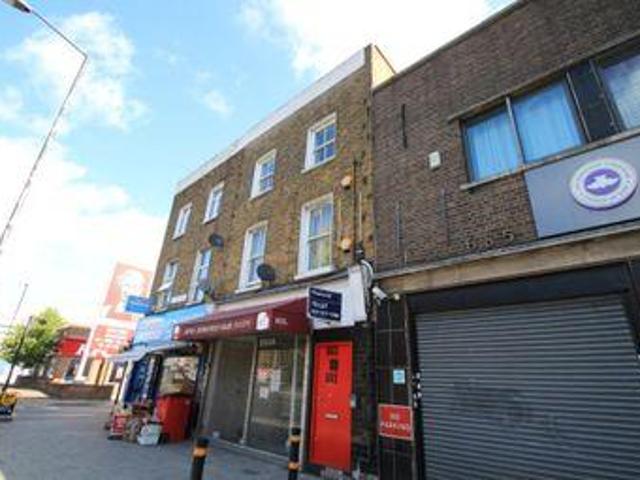 2 Bedrooms Flat for rent in Old Kent Road, London SE15