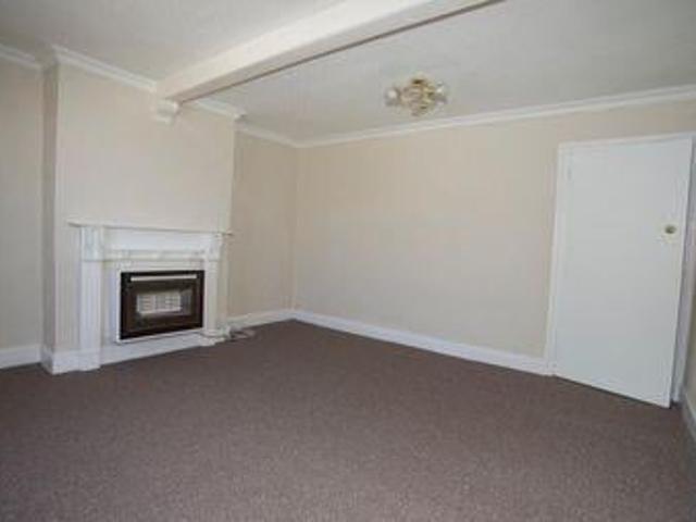 2 Bedrooms Flat for rent in Old Loose Hill, Loose, Maidstone ME15