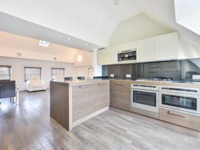 2 Bedrooms Flat for rent in Old Steine, Brighton BN1