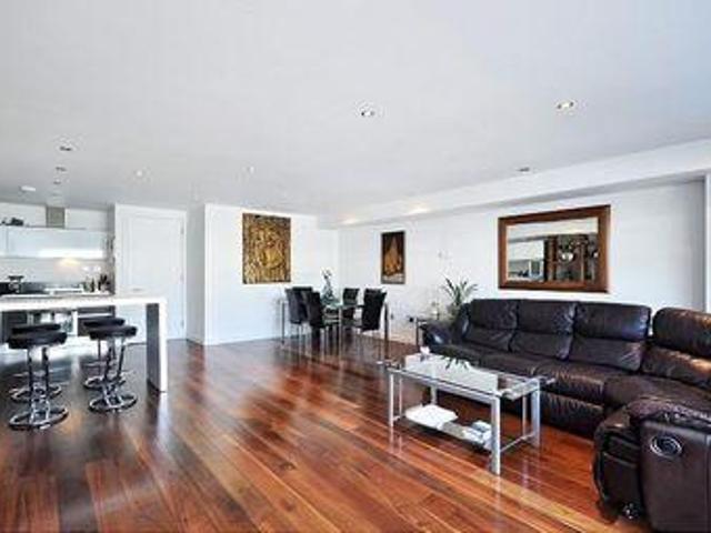 2 Bedrooms Flat for rent in Old Street, London EC1V