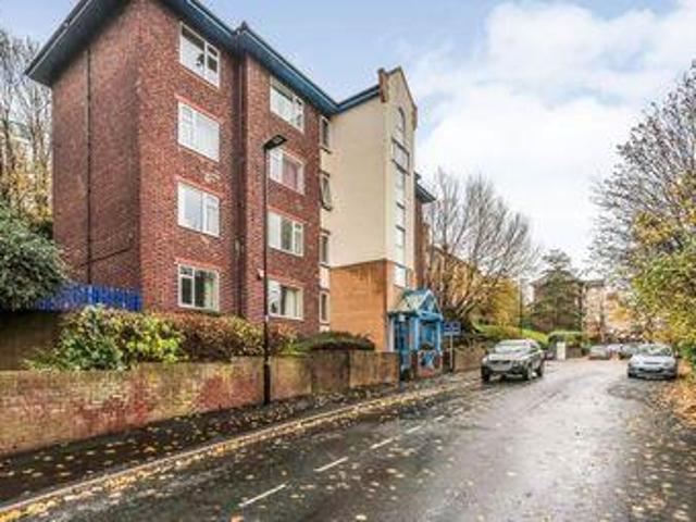 2 Bedrooms Flat for rent in Old Street, Sheffield, South Yorkshire S2