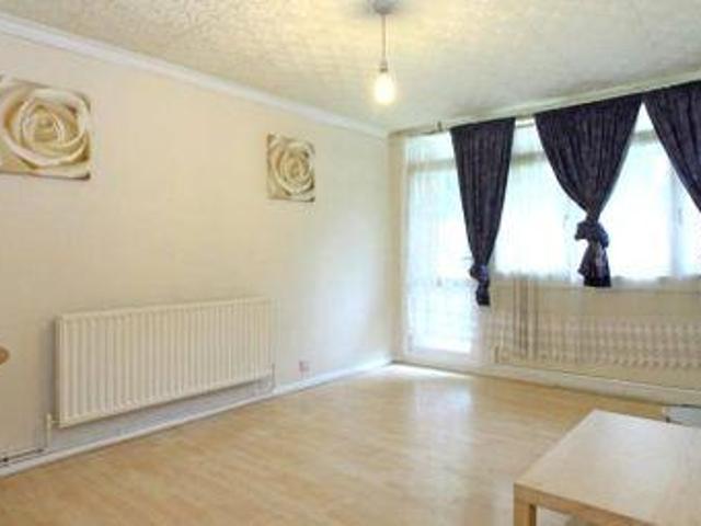 2 Bedrooms Flat for rent in Olney Road, London SE17
