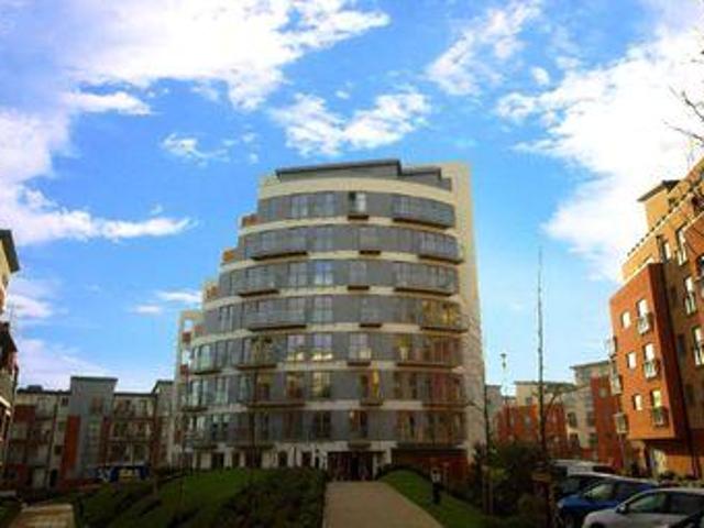 2 Bedrooms Flat for rent in Opus House, Charrington Place, St. Albans, Hertfordshire AL1