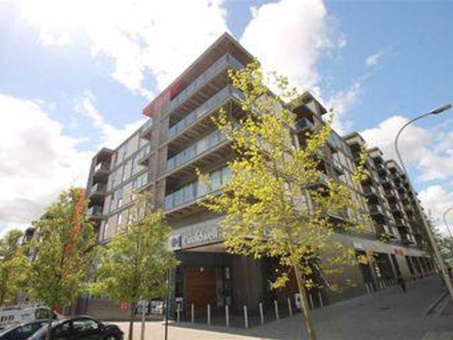 2 Bedrooms Flat for rent in Opal House, Central Milton Keynes, Milton Keynes MK9
