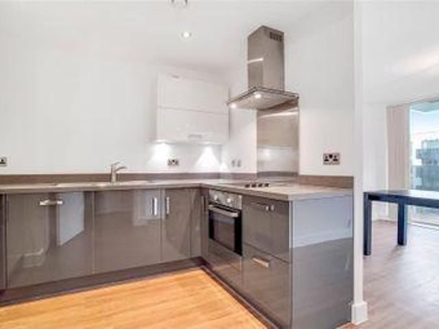 2 Bedrooms Flat for rent in Orwell Court, Jerrard Street, Thurston Point, London SE13