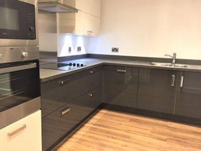 2 Bedrooms Flat for rent in Orwell Court, Jerrard Street, Thurston Point, London SE13