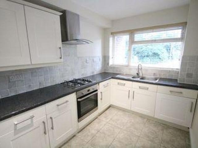 2 Bedrooms Flat for rent in Orchard Road, Bromley BR1