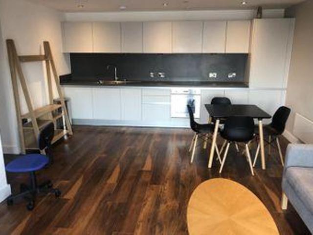 2 Bedrooms Flat for rent in Ordsall Lane, Salford M5