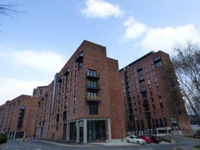 2 Bedrooms Flat for rent in Ordsall Lane, Salford M5