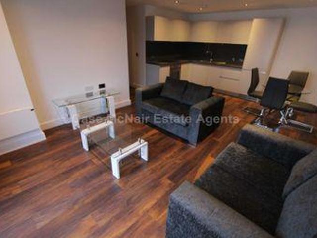 2 Bedrooms Flat for rent in Ordsall Lane, Salford M5