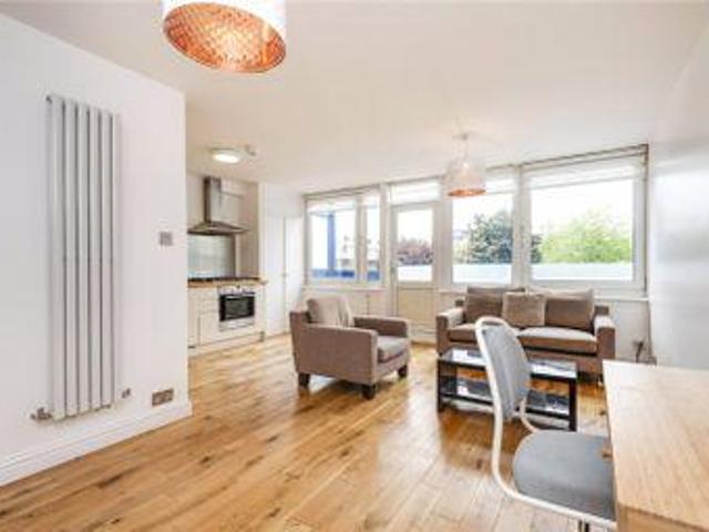 2 Bedrooms Flat for rent in Orkney House, Caledonian Road N1