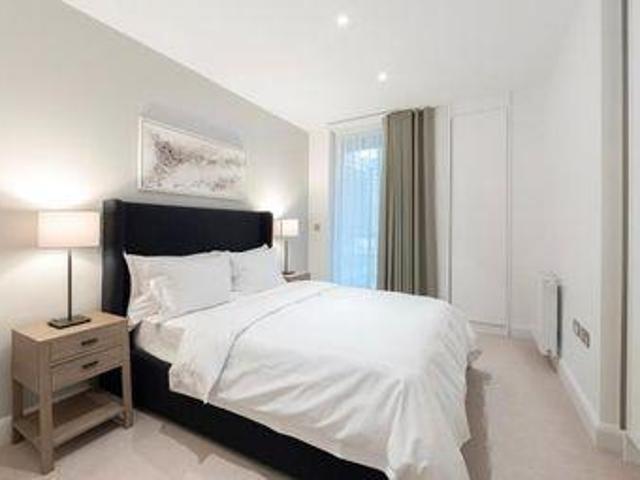 2 Bedrooms Flat for rent in Ostro Tower, Canary Wharf E14