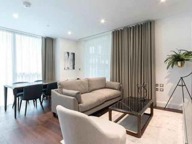 2 Bedrooms Flat for rent in Ostro Tower, Canary Wharf E14