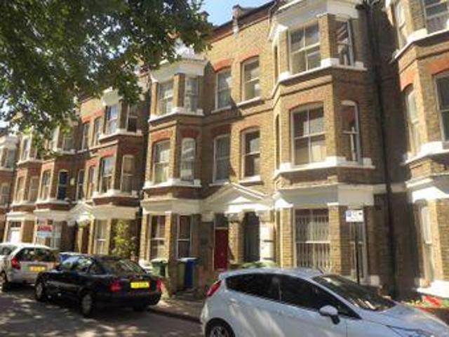 2 Bedrooms Flat for rent in Oswin Street, London SE11