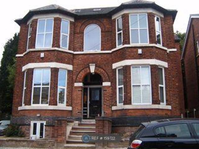 2 Bedrooms Flat for rent in Osborne Road, Manchester M19