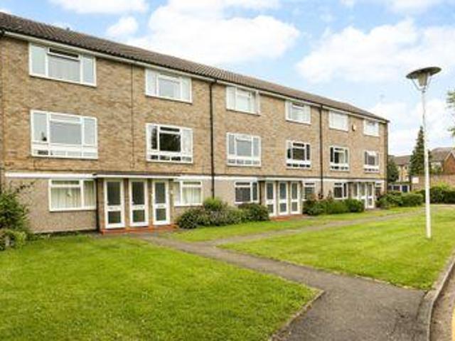 2 Bedrooms Flat for rent in Osborne Road, Windsor SL4