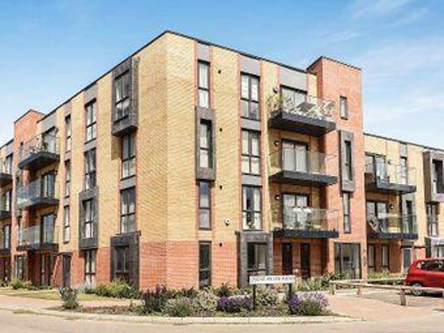 2 Bedrooms Flat for rent in Oscar Wilde Road, Reading RG1