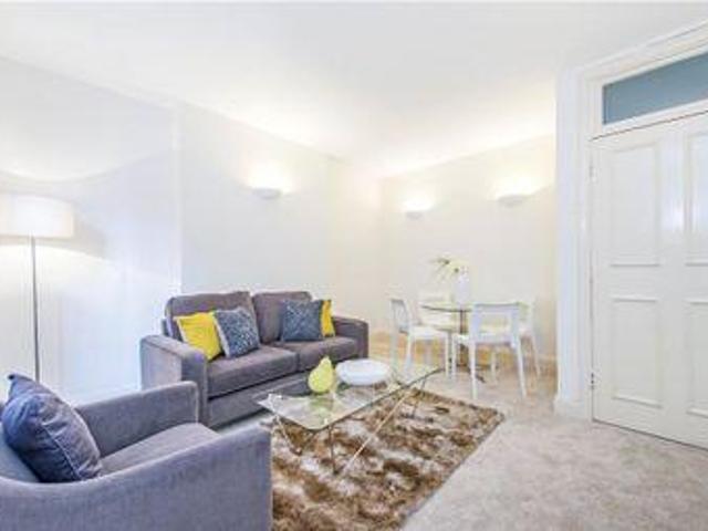 2 Bedrooms Flat for rent in Ossington Buildings, Marylebone, London W1U