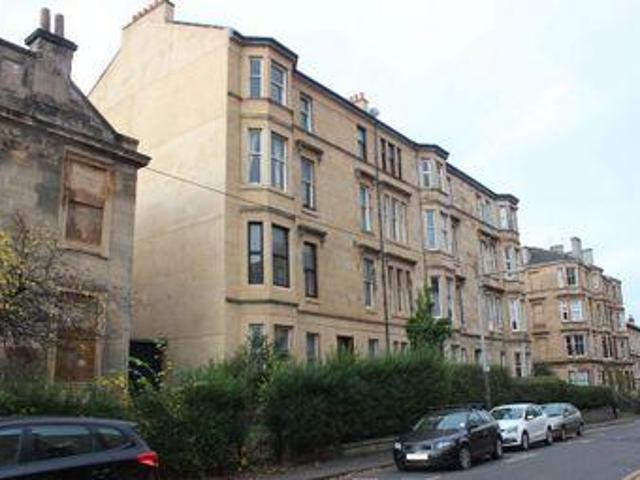 2 Bedrooms Flat for rent in Otago Street, Hillhead G12