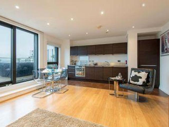 2 Bedrooms Flat for rent in Oval Road, Camden NW1