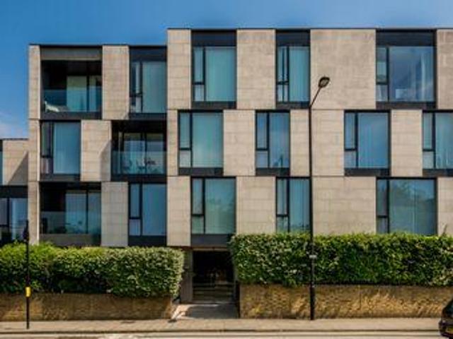 2 Bedrooms Flat for rent in Oval Road, London NW1